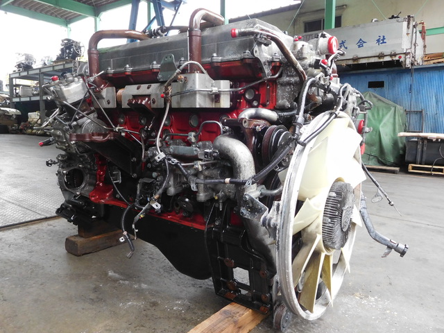 ｴﾝｼﾞﾝAy H20年 BDG-日野大型 /E13C UB-15636【ストックNo.1-15415】| 中古トラックの栗山自動車工業