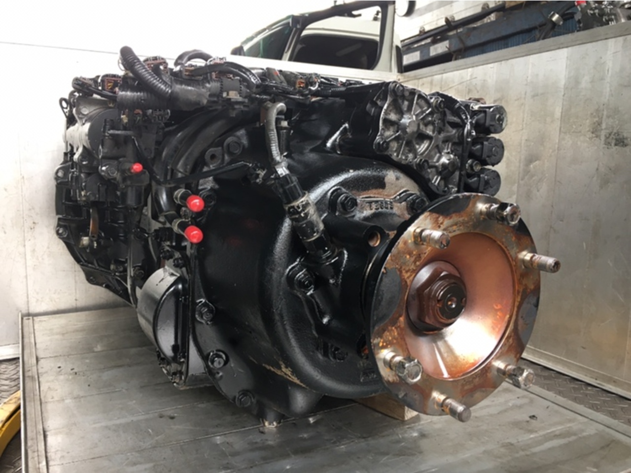 中古 日産UD セミオートマミッション H18年【ストックNo.2-30420】 | 中古トラック販売/買取/レンタルの栗山自動車グループ