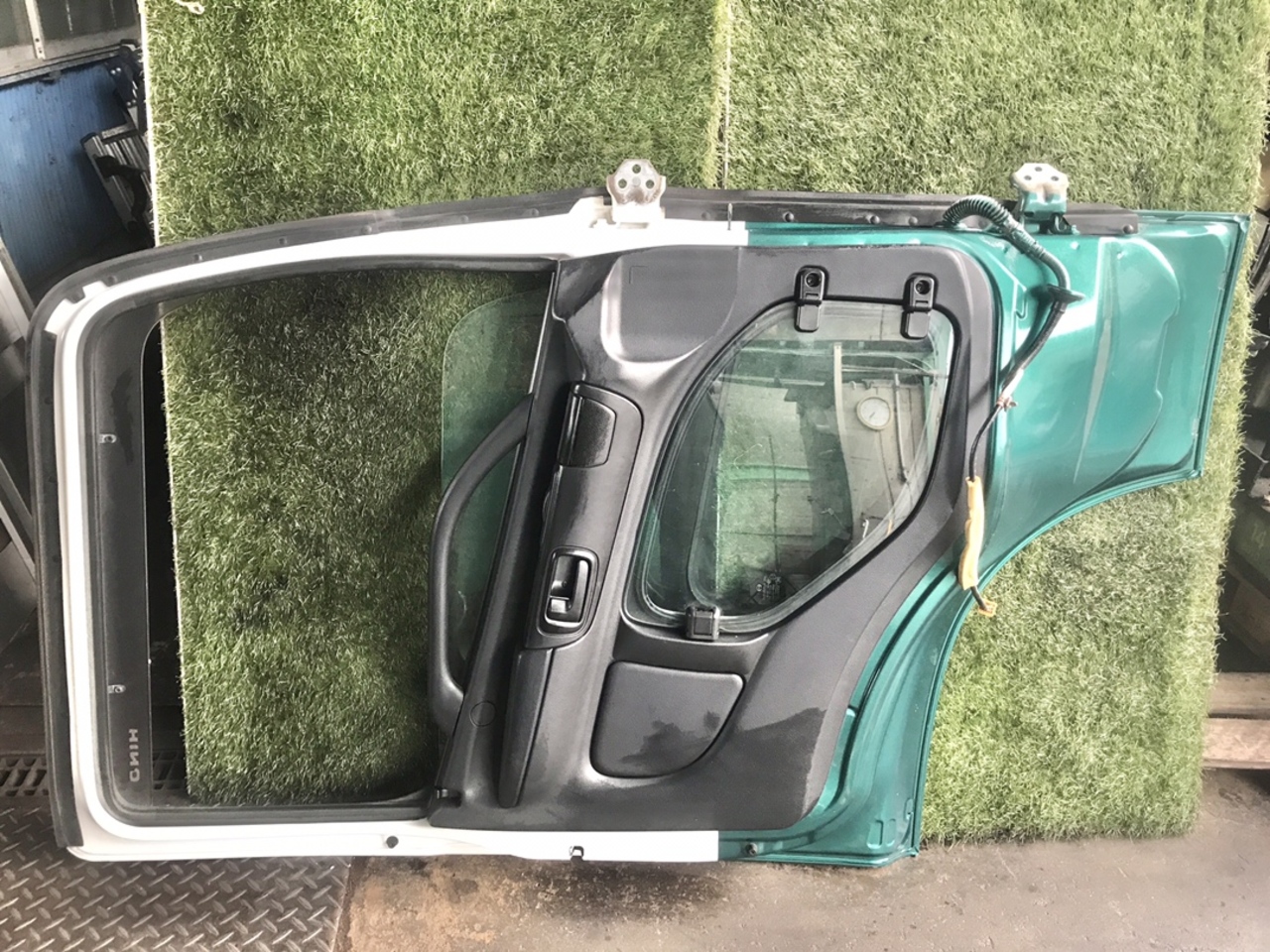 中古 日野 左ドアAy H27年【ストックNo.5-45886】 | 中古トラック販売/買取/レンタルの栗山自動車グループ