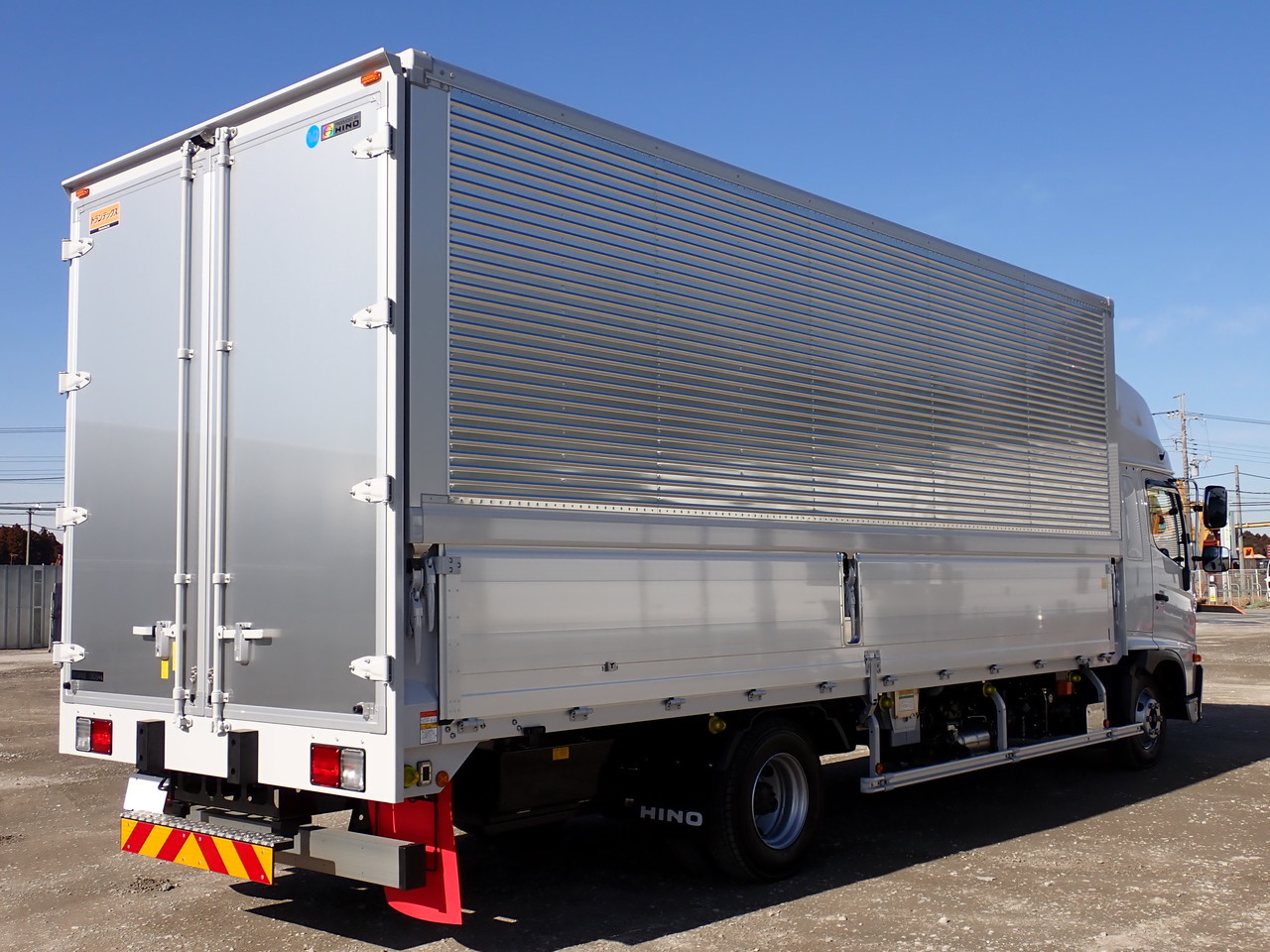 【1,067万円】日野 ウイング 4トン(中型) R5年【ストックNo.1-68968】 | 中古トラック販売/買取/レンタルの栗山自動車グループ