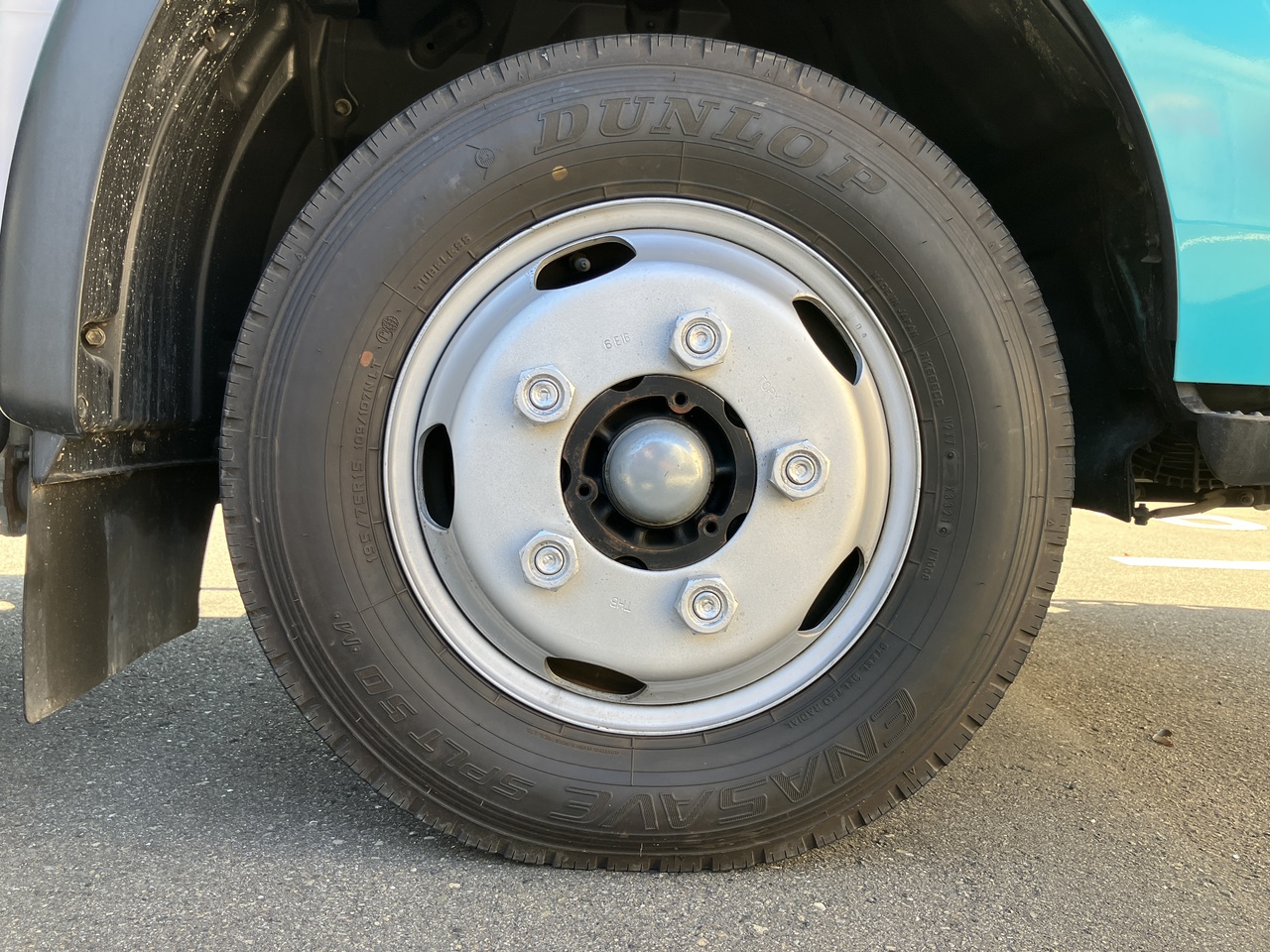 【154万円】中古 日野 平ボディー 2トン(小型) H28年【ストックNo.5-77427】 | 中古トラック販売/買取/レンタルの栗山 ...