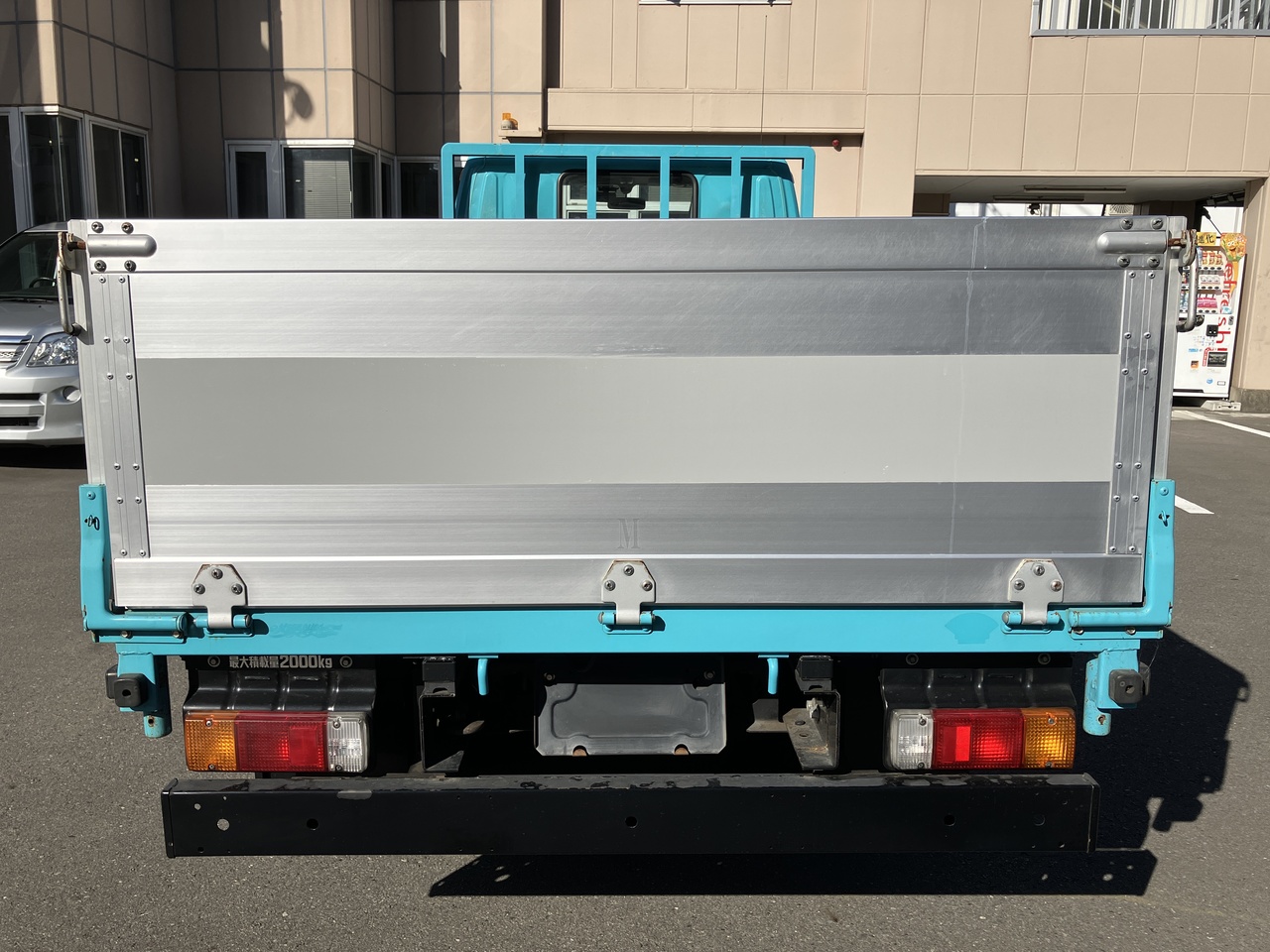 中古 日野 平ボディー 2トン(小型) H28年【ストックNo.5-77427】 | 中古トラック販売/買取/レンタルの栗山自動車グループ