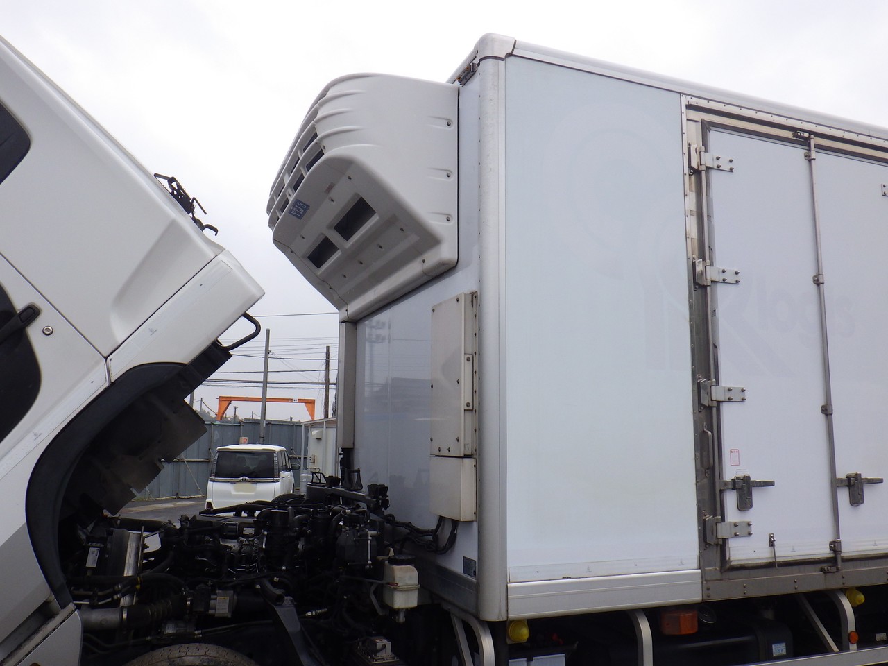 【418万円】中古 日産UD 冷凍バン 増トン H28年【ストックNo.3-79999】 | 中古トラック販売/買取/レンタルの栗山自動車グループ