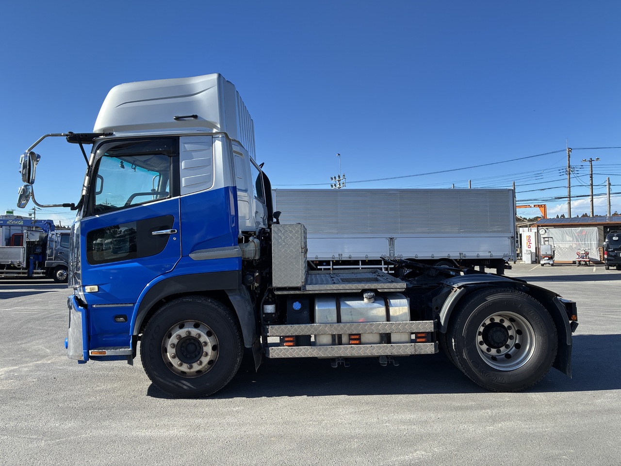 中古 日産UD トレーラーヘッド (トラクターヘッド) 大型 R1年【ストックNo.7-94834】 | 中古トラック販売/買取/レンタルの ...